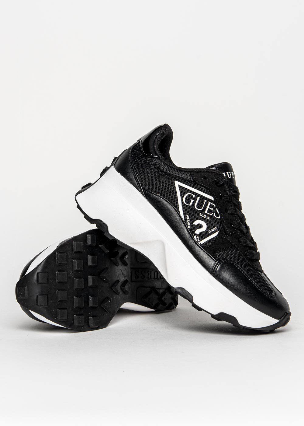 Guess Calebb ( FL7CBB FAB12-BLACK) 59,99 € - Sneaker Peeker - Les ...