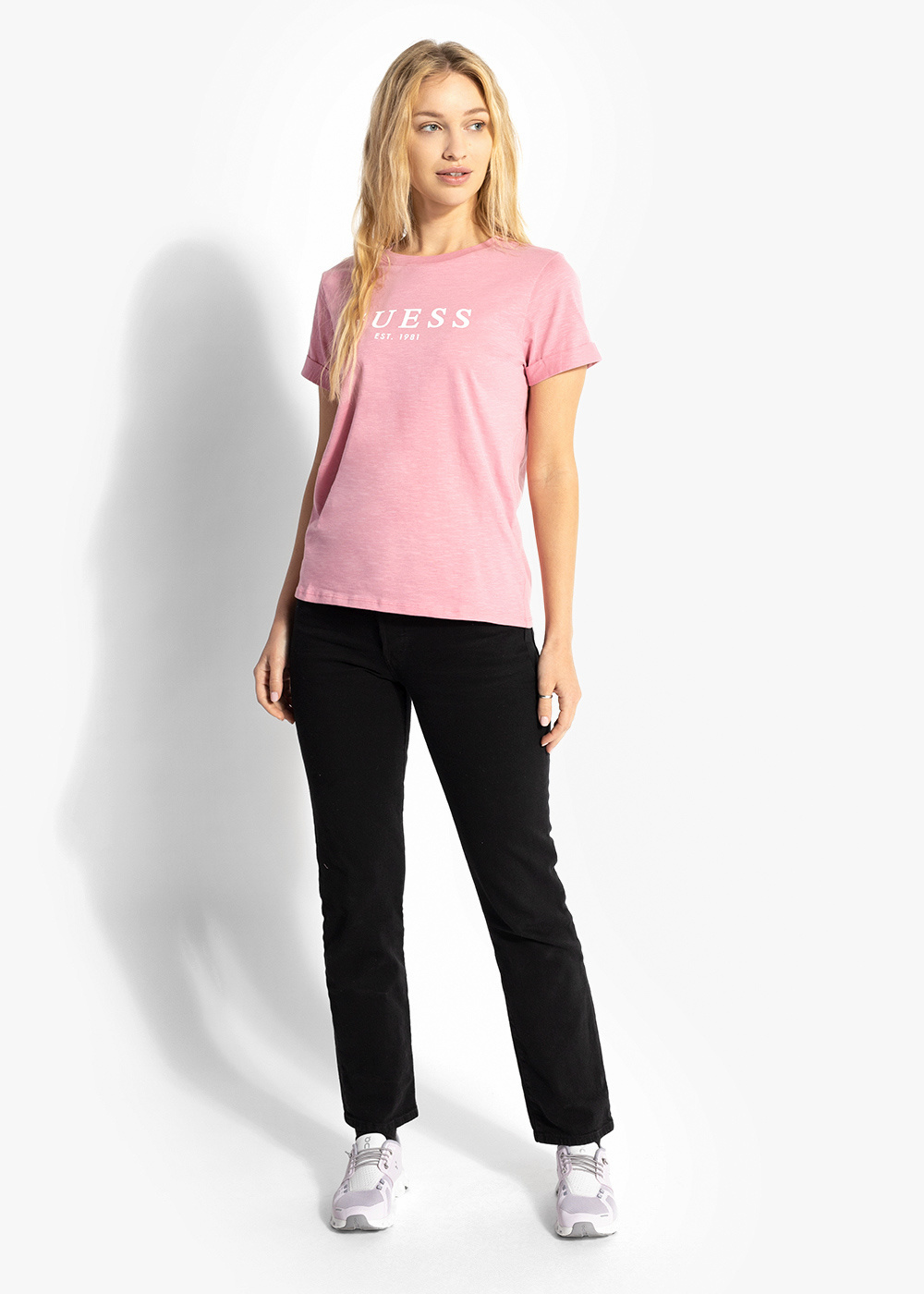 Guess ES SS GUESS 1981 ROLL CUFF TEE 18,99 € - Sneaker Peeker - Les Meilleures Réductions ...